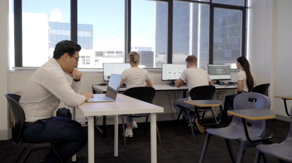 University Promo - Holishot